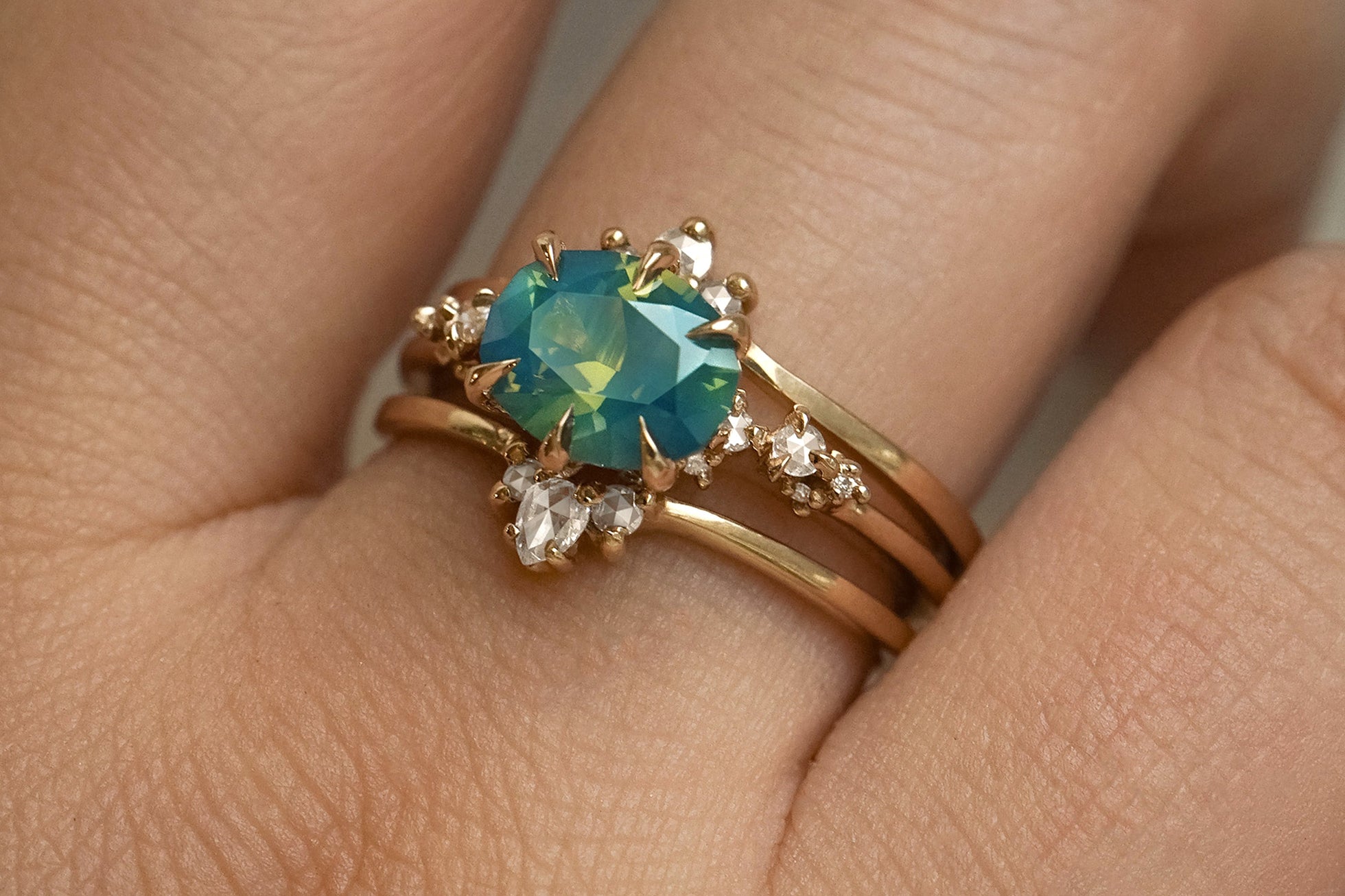 Why does solid gold jewelry leave black marks or discoloration on skin ...
